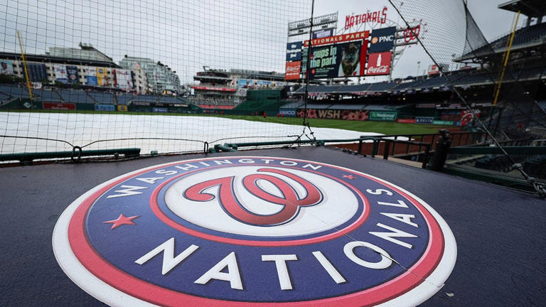Umpires in Nationals-Mets game seemingly forget the rules, causing ...