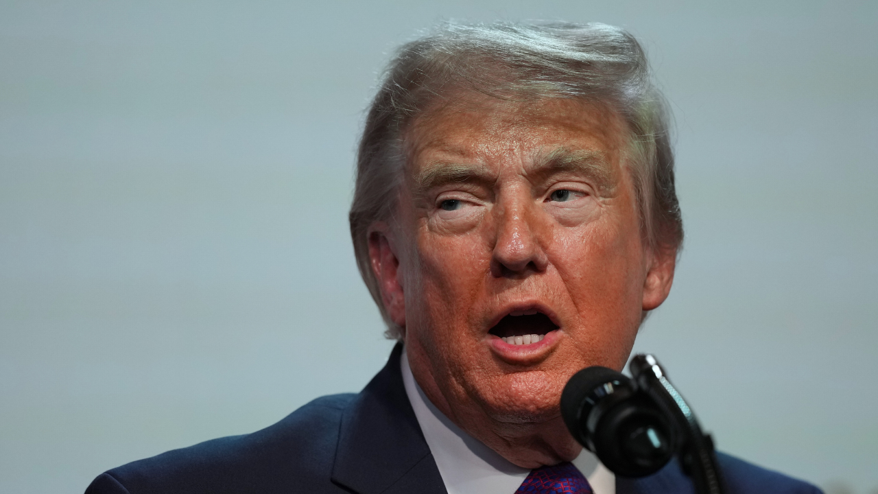 Trump ‘concerned’ about Ebola outbreak in Africa after American doctor ...