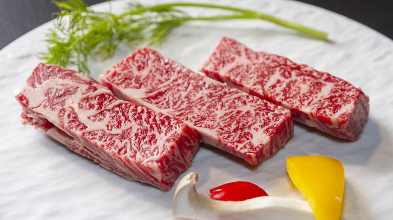 How to tell if wagyu beef is fake