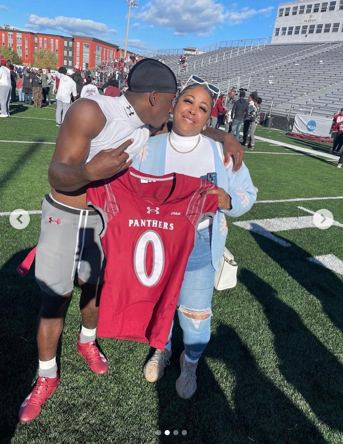 Former VUU football player William Davis dies