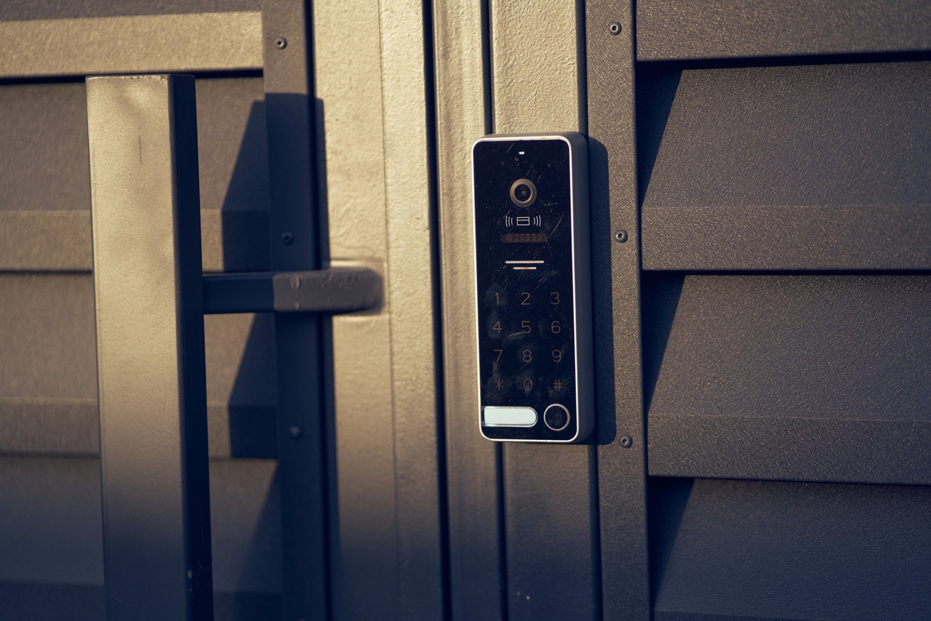 Doorbell cameras and smart sunglasses are being turned into weapons by ...