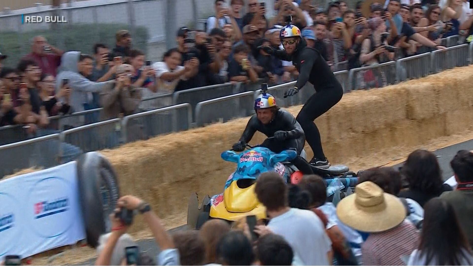 Kai Lenny, Nathan Florence make waves in Red Bull Soapbox Race