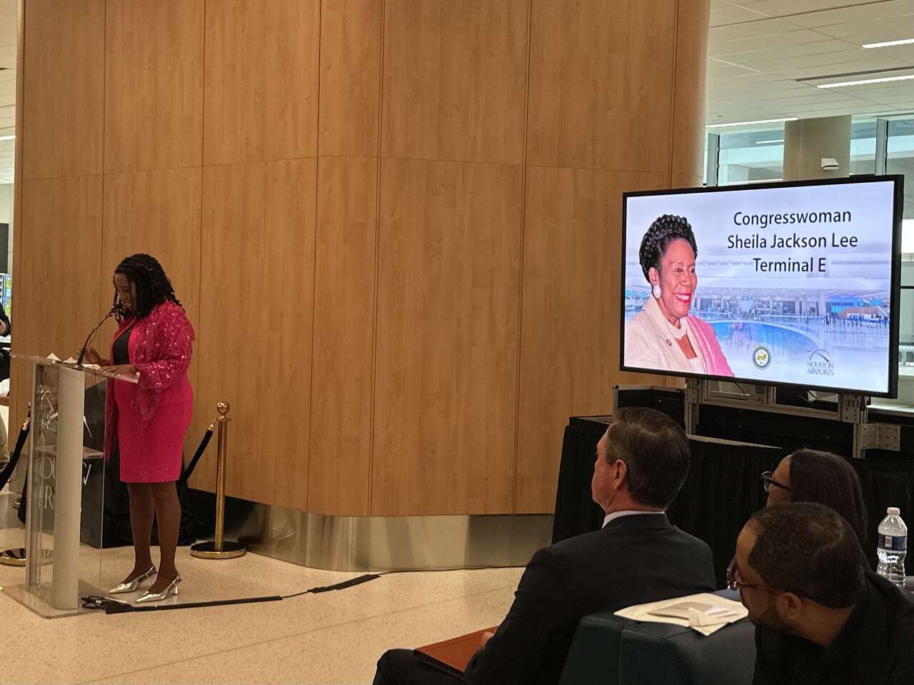 Houston honors Sheila Jackson Lee with Terminal E dedication at George ...