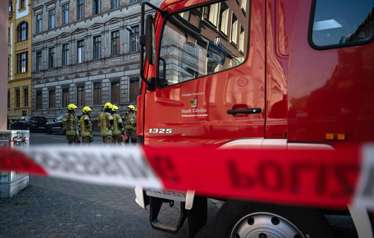 Tragische Gewissheit nach Hauseinsturz in Görlitz: Helfer bergen dritte ...