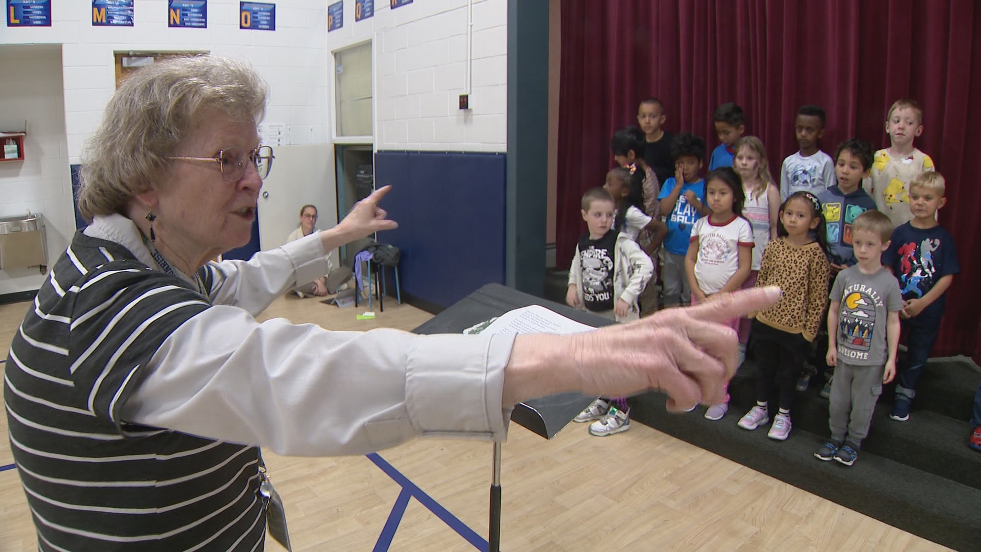 Aurora elementary school teacher retiring after 53 years