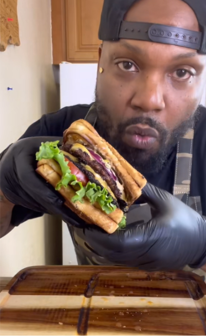 Grilled cheese smashburger ultimate bison & bacon burger hack