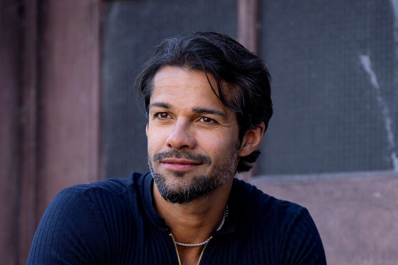Coronation Street Idris Nazir star's private life from bus driver job ...