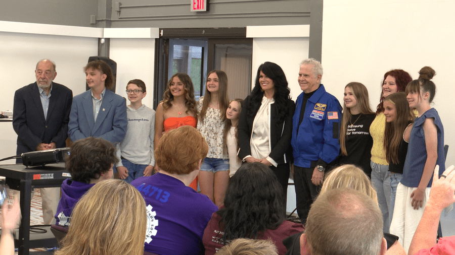 Water-problem-solving students meet the Rocket Boys in crossover of ...