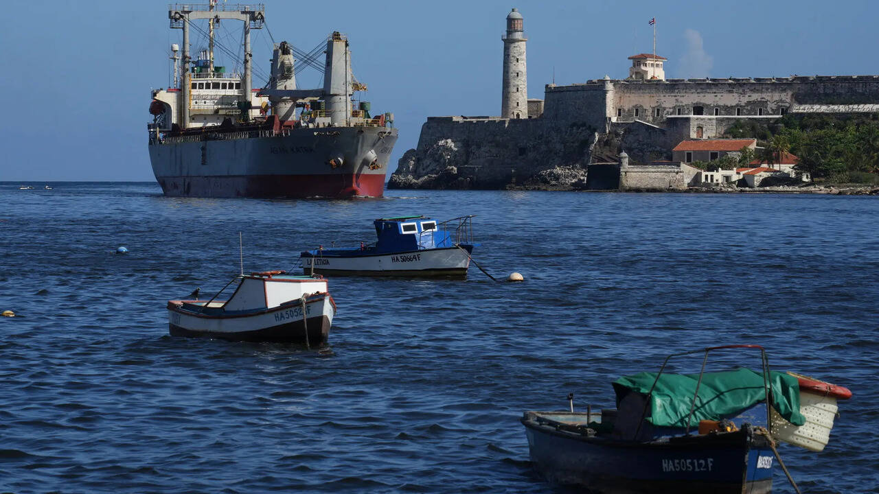 Humanitarian aid ship from Mexico arrives in Havana amid US-Cuba tensions