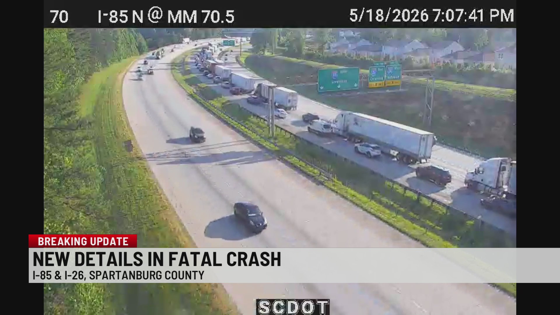 1 killed in crash after hitting concrete bridge wall on Interstate 85