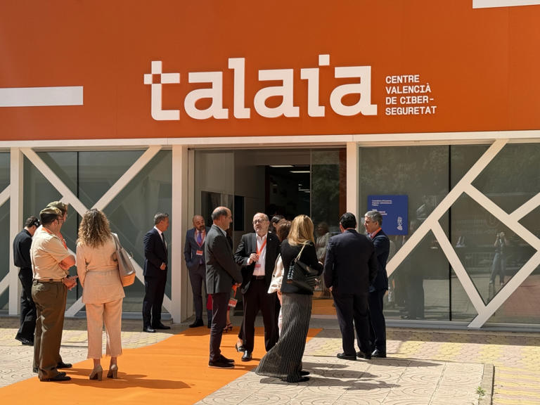 La Generalitat transforma el CSIRT-CV en Talaia, un centro de ...