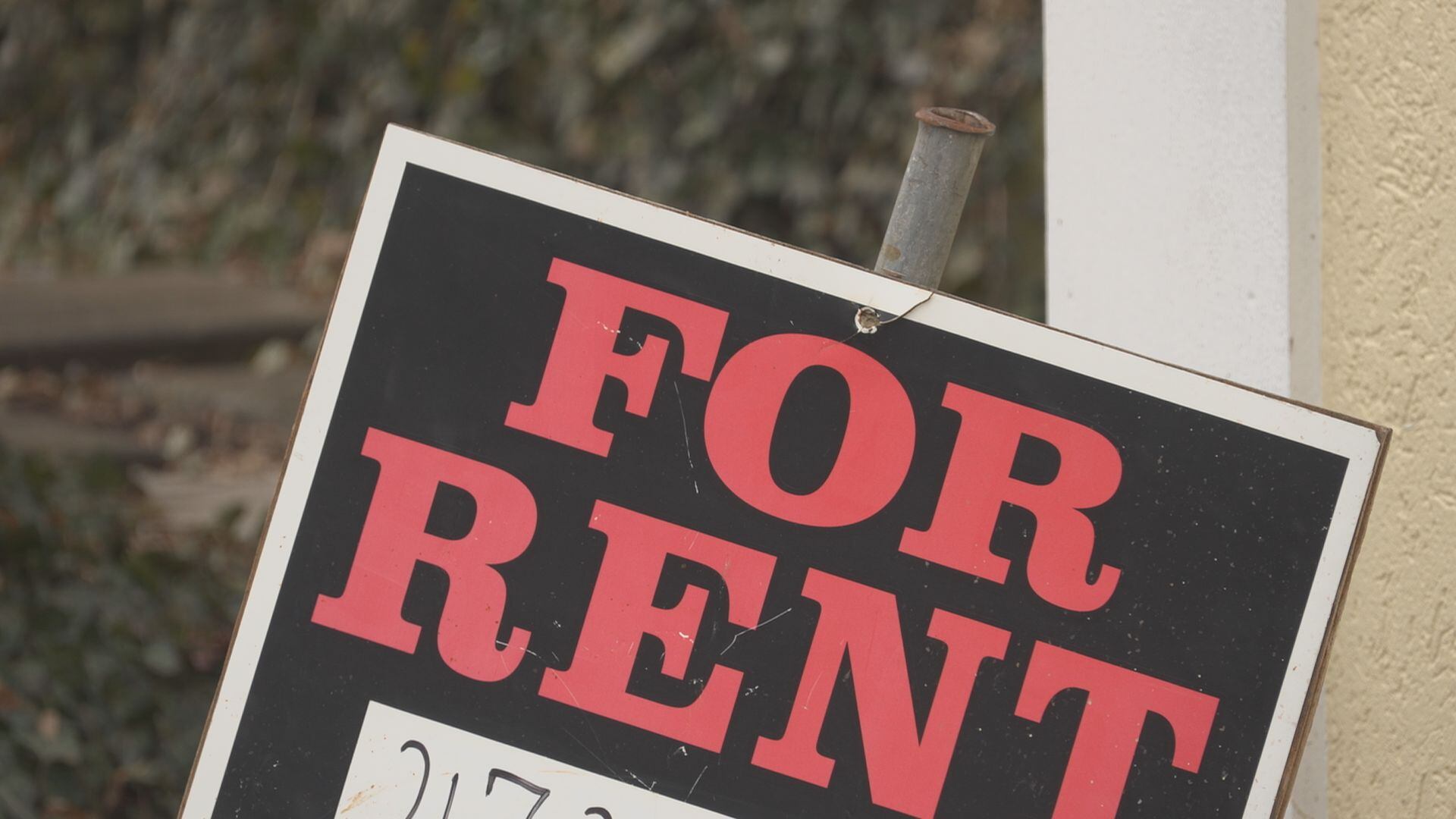 Phony landlord targets potential renters in Omaha rental scam