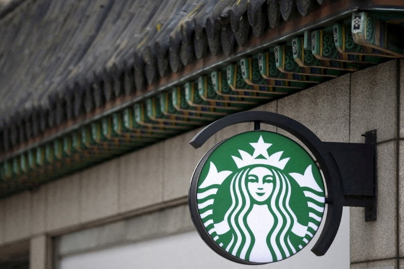 Skandal um "Panzer"-Werbung - Starbucks Korea feuert Chef