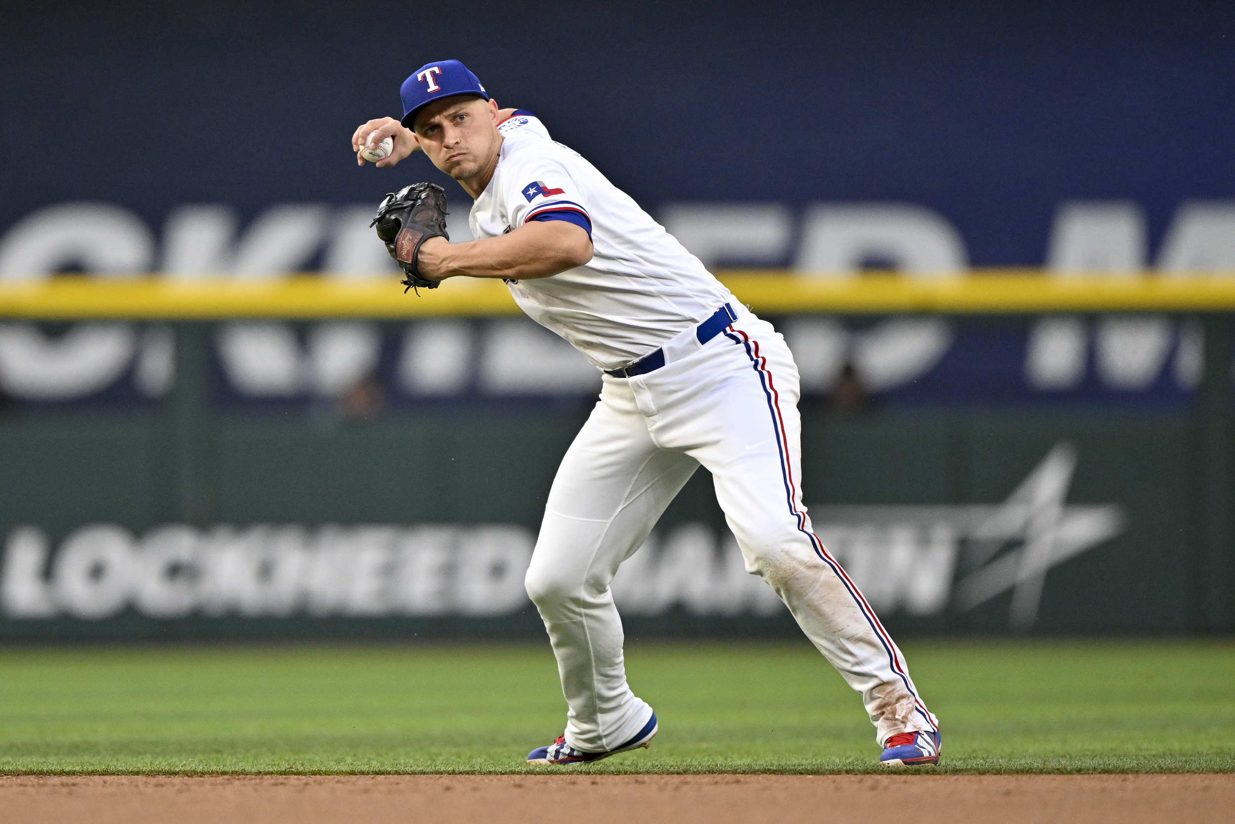 Rangers place Corey Seager on injured list