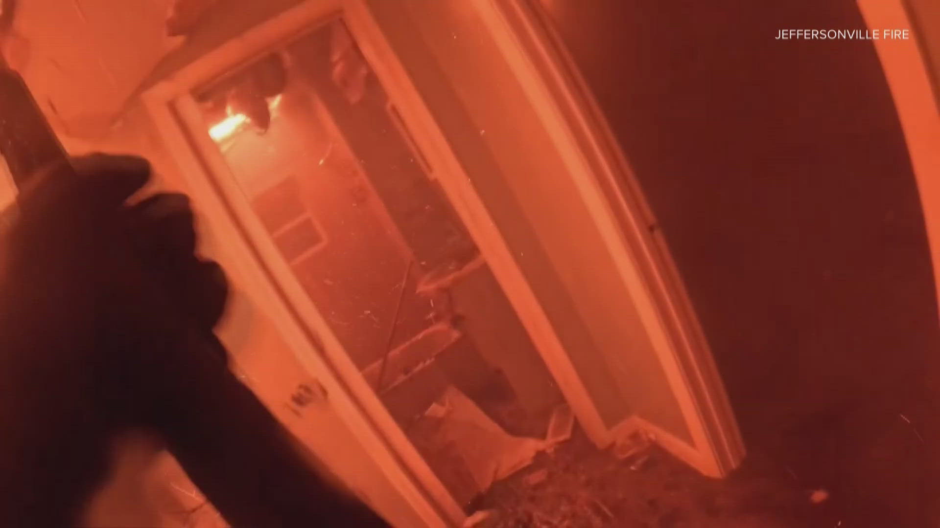 Footage shows firefighter point of view in Jeffersonville house fire