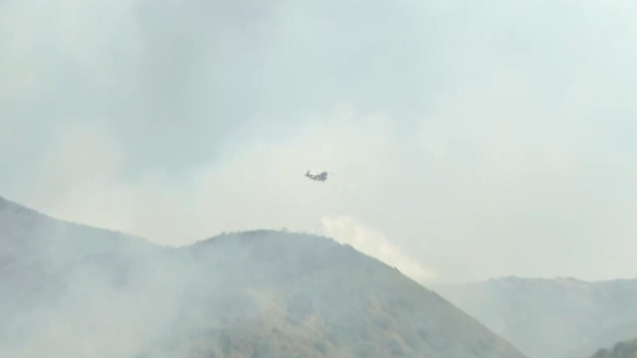 500 firefighters battling Sandy Fire in California's Simi Valley