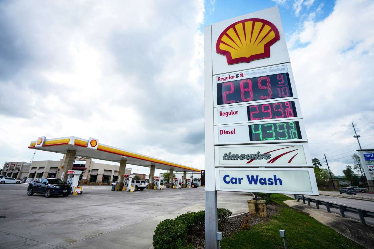 Houston's steady gas prices may not last as US-Iran tensions shake oil ...