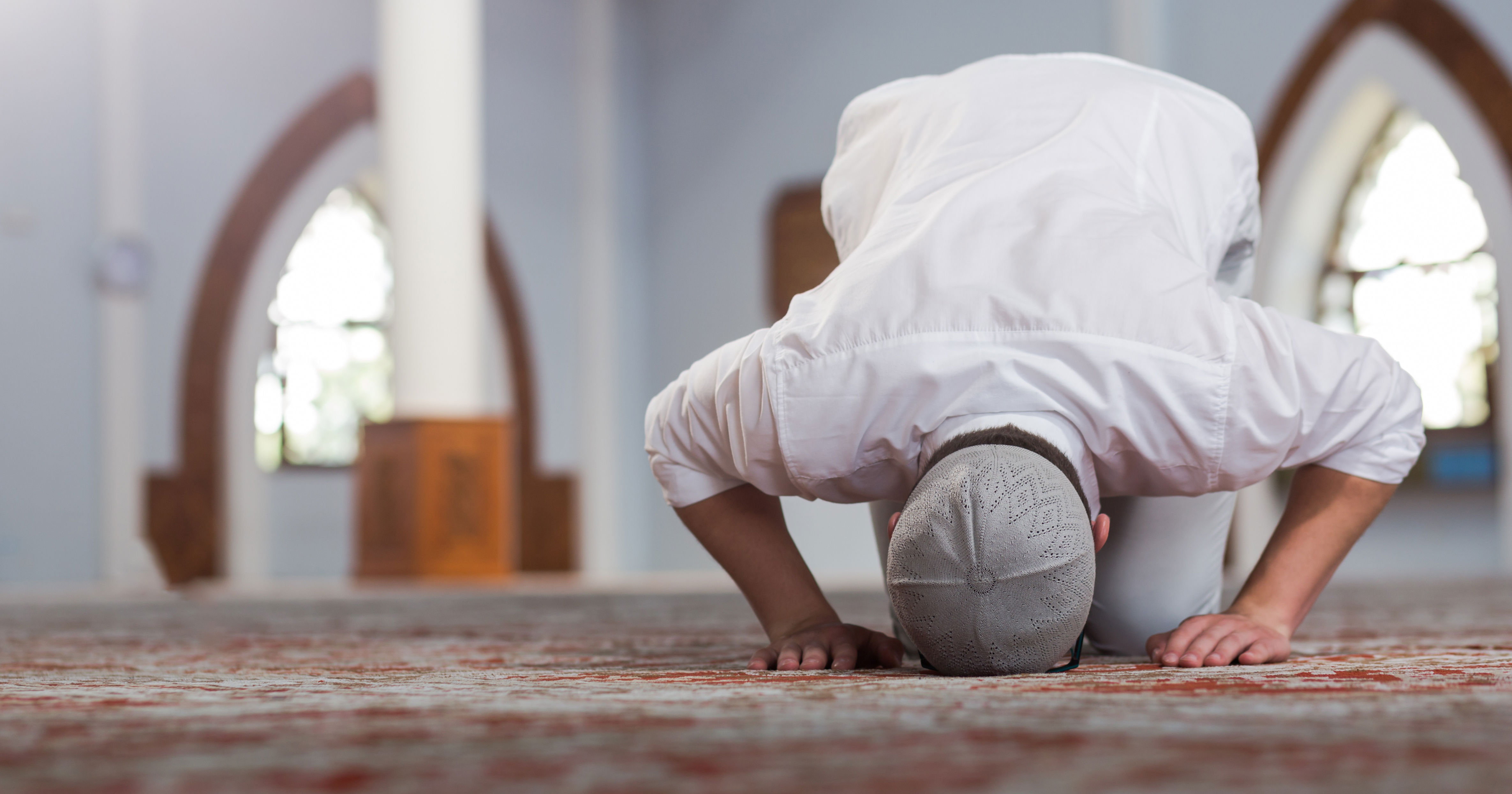 CA Muslim community reeling after mosque shooting in San Diego