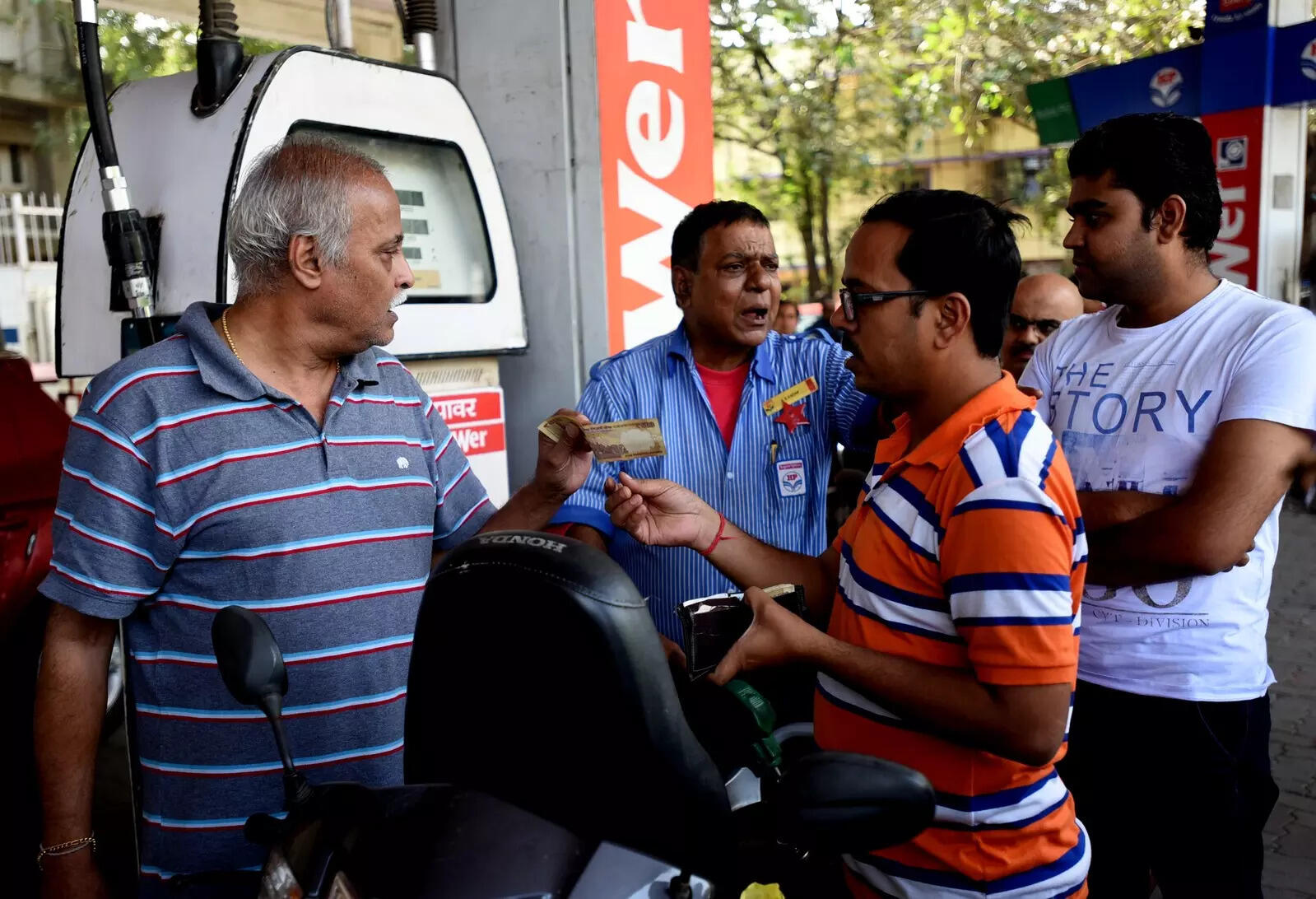 Petrol, diesel’s second price hike in 5 days leaves common man ...