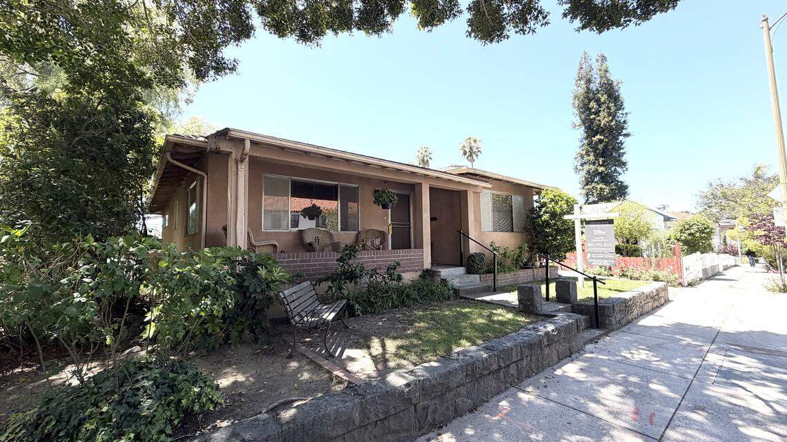 SLO might buy downtown house for nearly $1.4 million. What would city ...