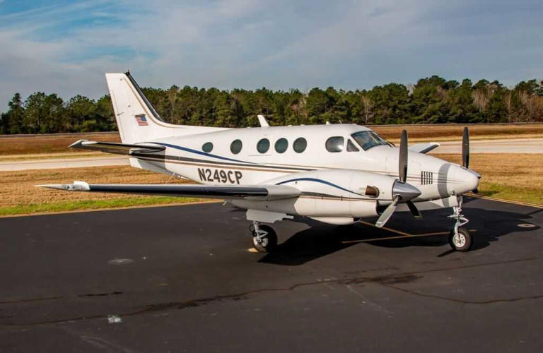 Friends, loved ones mourn victims killed in medical aircraft crash in ...