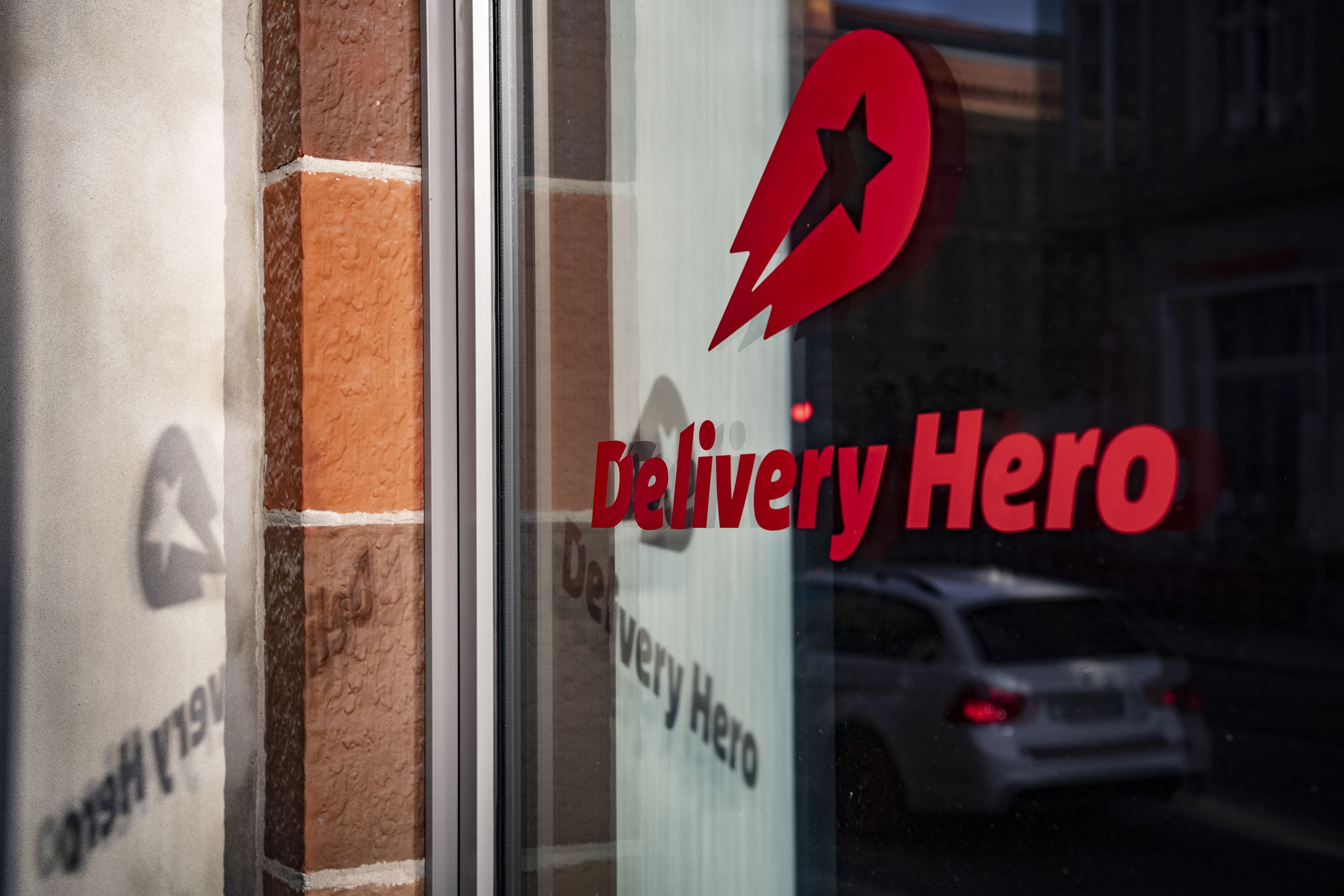Lieferdienst: Uber wird größter Aktionär von Delivery Hero