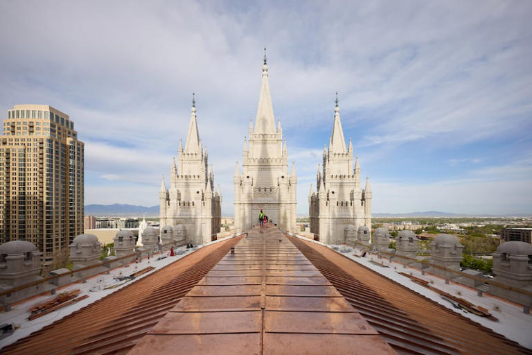 Visitors’ center officially opens as renovations continue at Temple Square