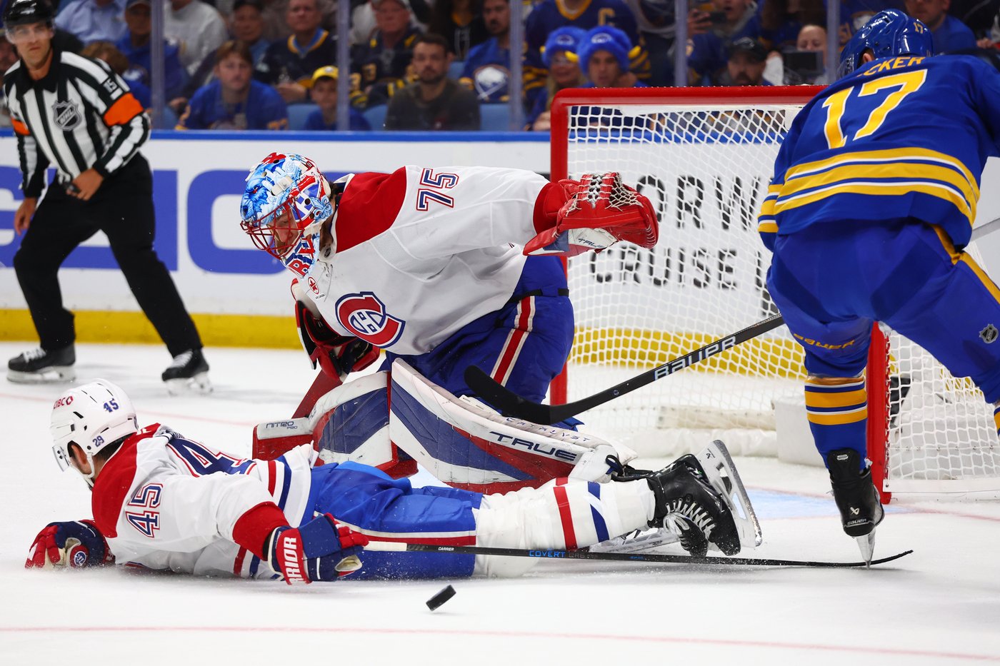 Newhook scores in OT to lift Canadiens over Sabres 3-2 in Game 7
