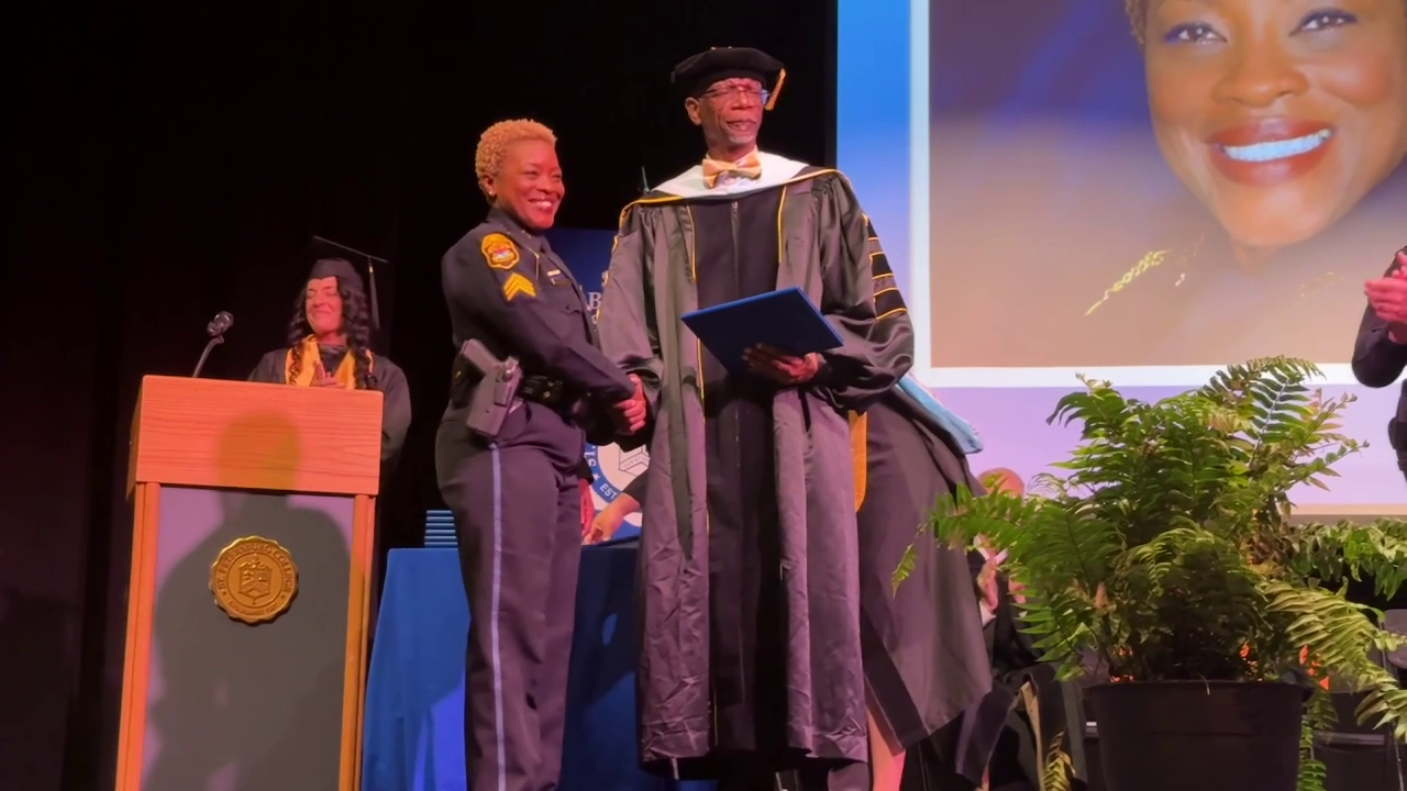 Bay Area first responders graduate from mental health program aimed at ...