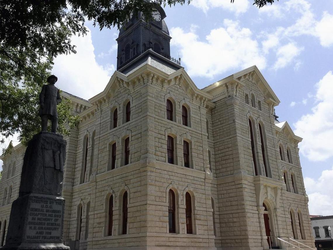 Hood County commissioners commended private school with ties to sex ...