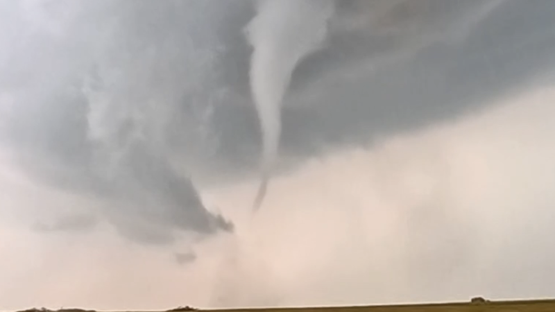 360-degree video captures tornado near Palmer, Kansas