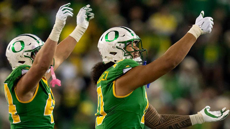 Four-star Oregon target Toa Satele makes recruiting announcement