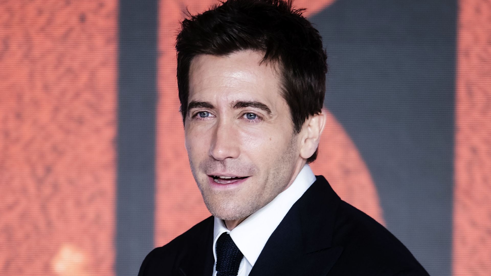 Guy Ritchie & Jake Gyllenhaal's new R-rated thriller is harshly ...