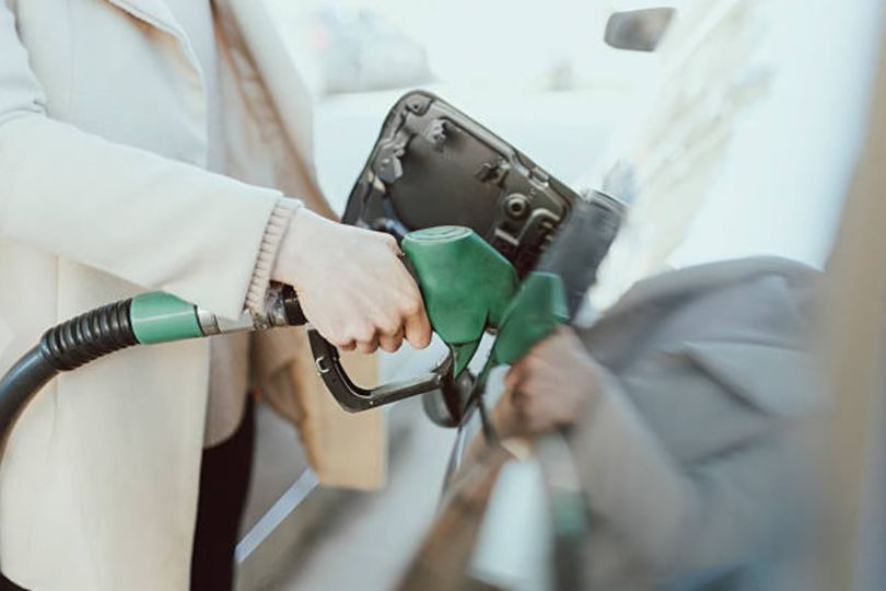 Drivers in England urged not to fill up cars until after 12pm this week