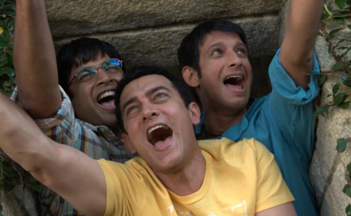 Pakistan-origin founder rents out 250-seat San Francisco theatre to ...