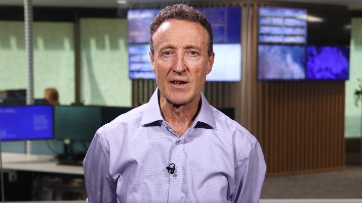 Bureau of Meteorology executive Peter Stone, who oversaw bungled ...
