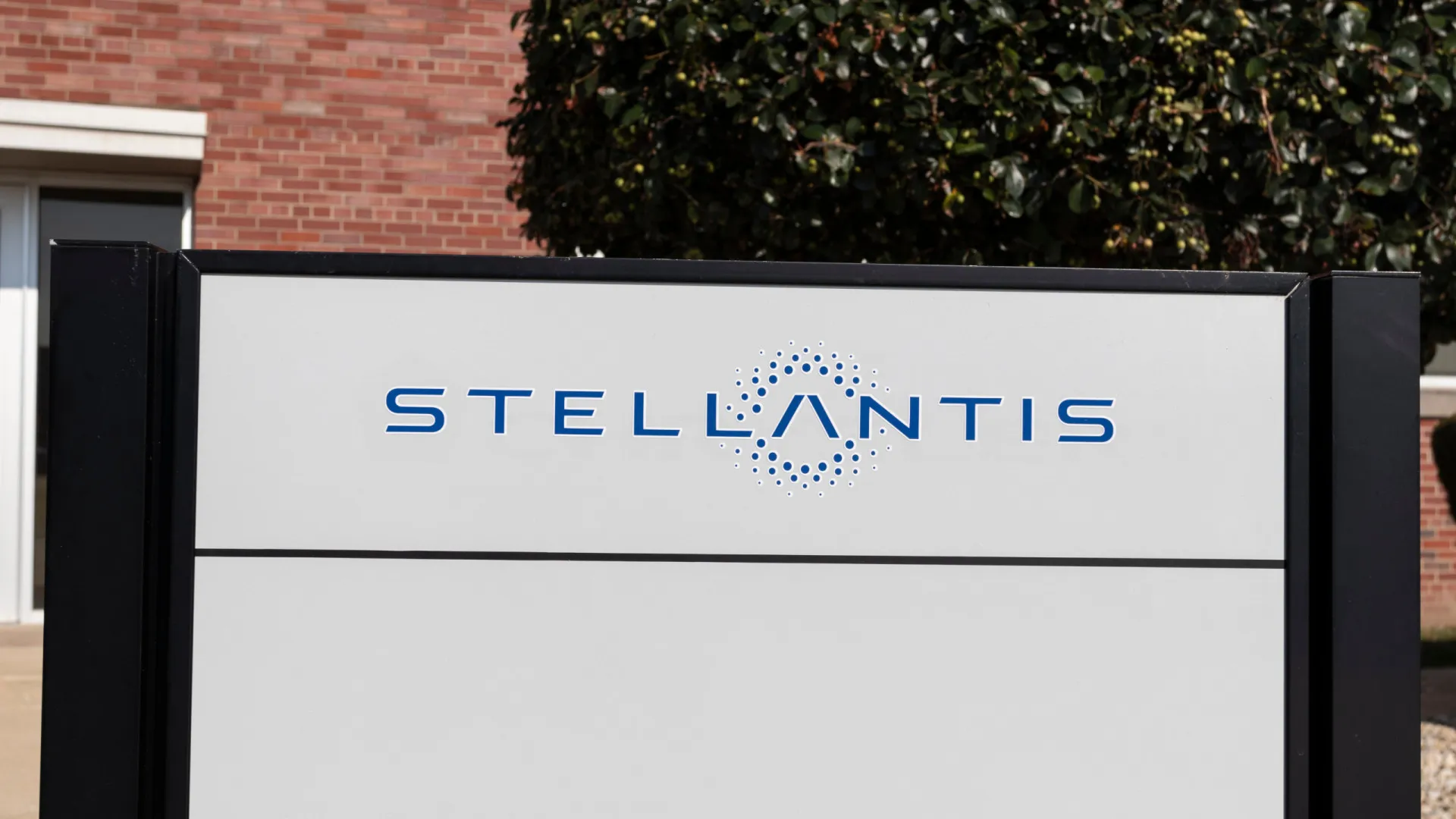 E-Cars da Stellantis chegam em 2028, feitos na Europa para a Europa
