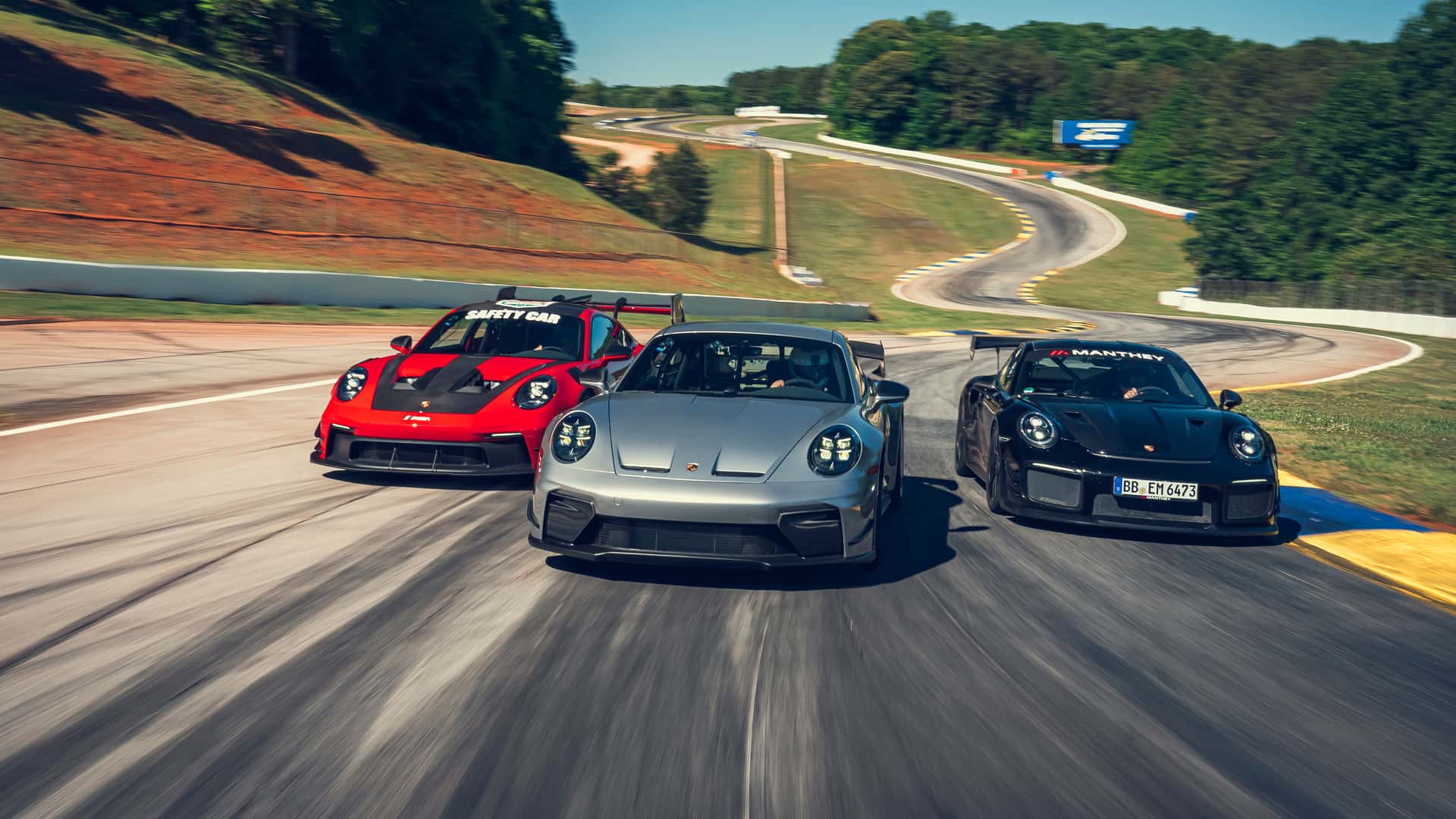 Une Porsche 911 GT2 RS Manthey signe un nouveau record sur le circuit ...