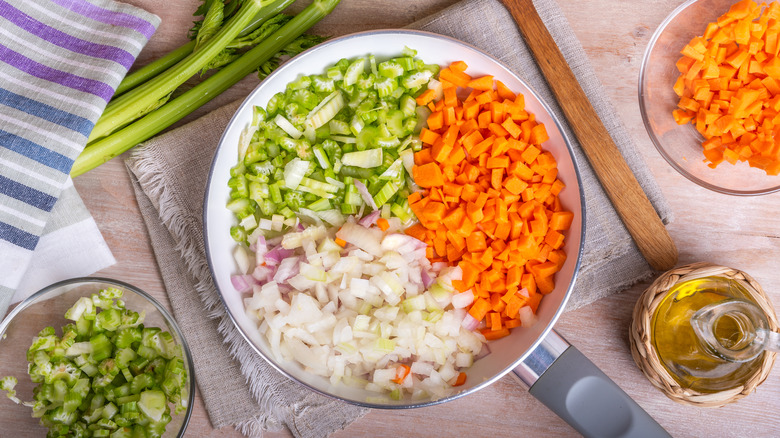 12 tips you need when making homemade pasta sauce
