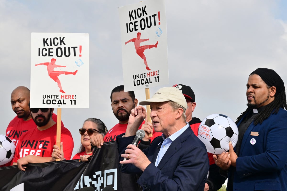 Los Angeles World Cup workers threaten to strike if ICE demands not met