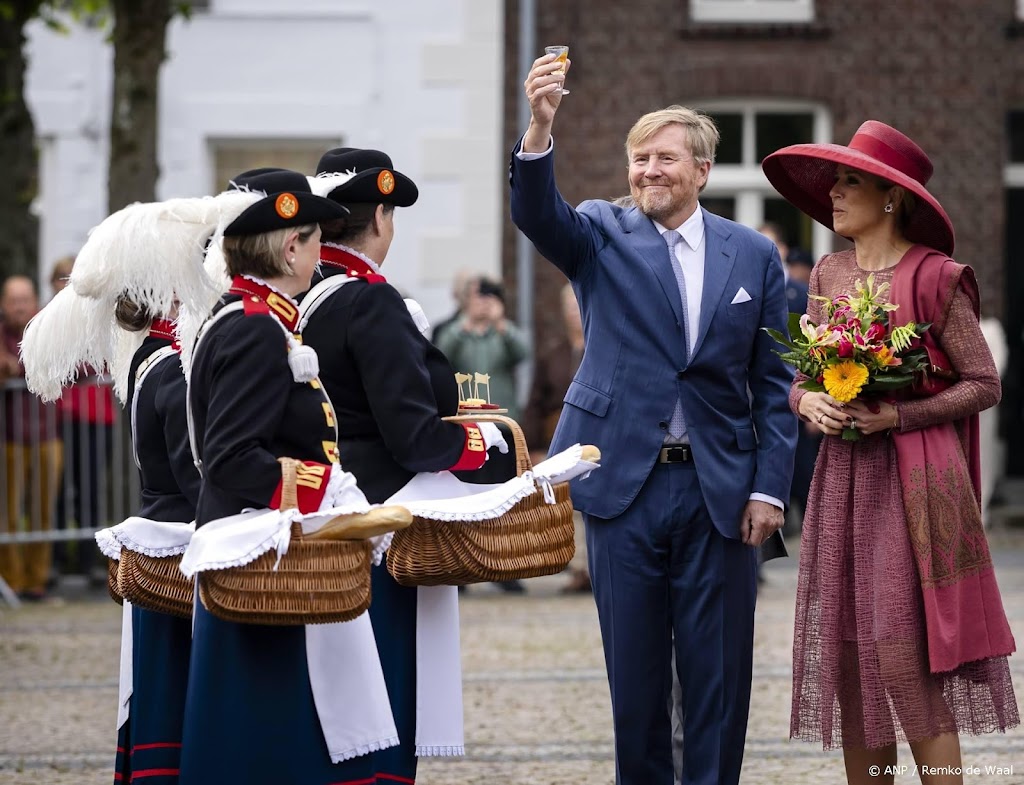 Koningspaar begint streekbezoek aan Midden-Limburg in Wessem