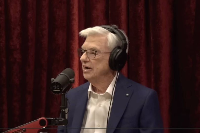 Ex-CIA expert claims there are 4 types of aliens recovered from UFOs ...