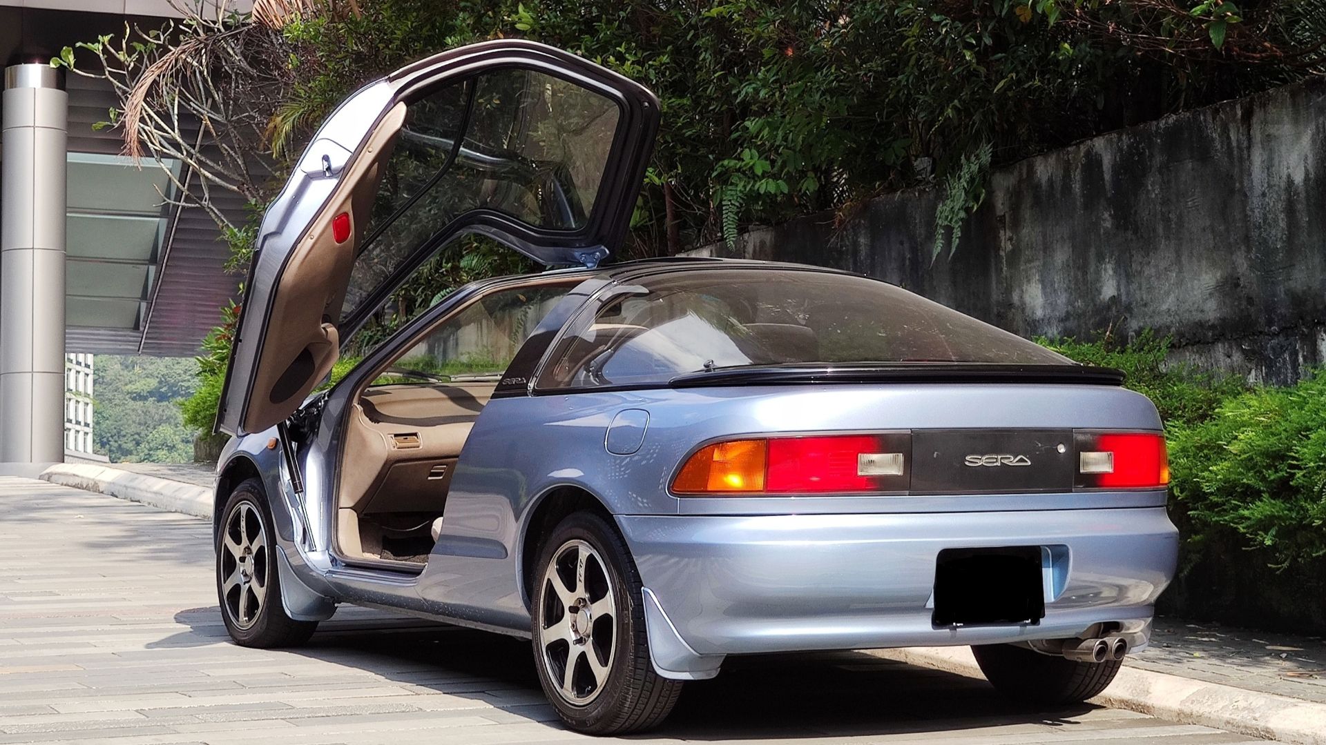 The weirdest car features ever built—and the ones that actually worked