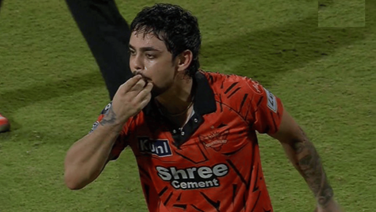 After fiery sendoff, Ishan Kishan takes a dig at CSK fans with Insta ...