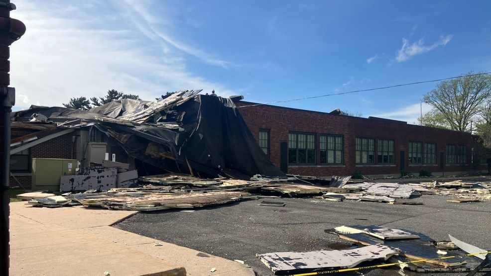 Early childhood center suffers heavy roof damage during school day ...
