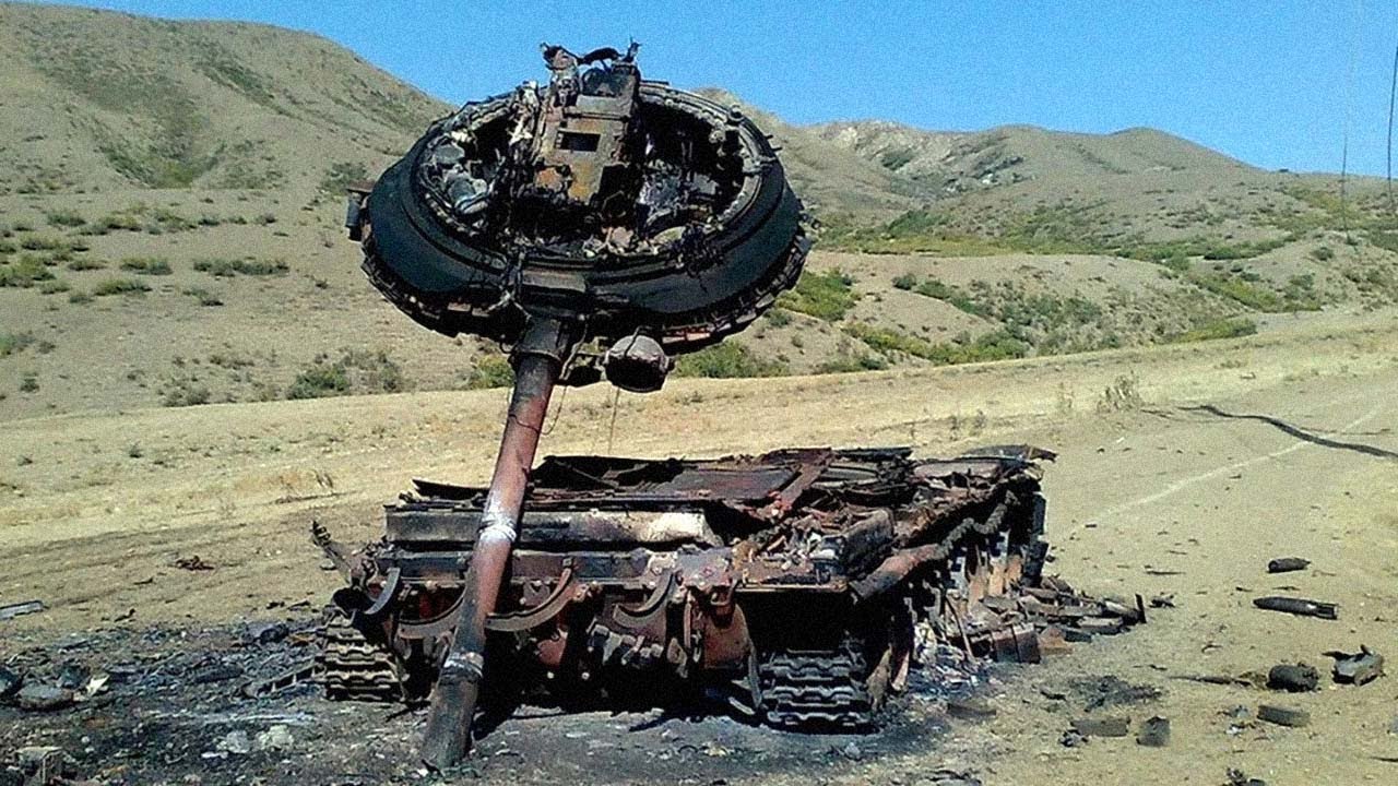 Javelin FGM-148 - Top attack tank buster