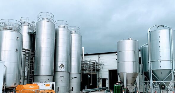 UK engineering company crashes into administration - made brewery ...