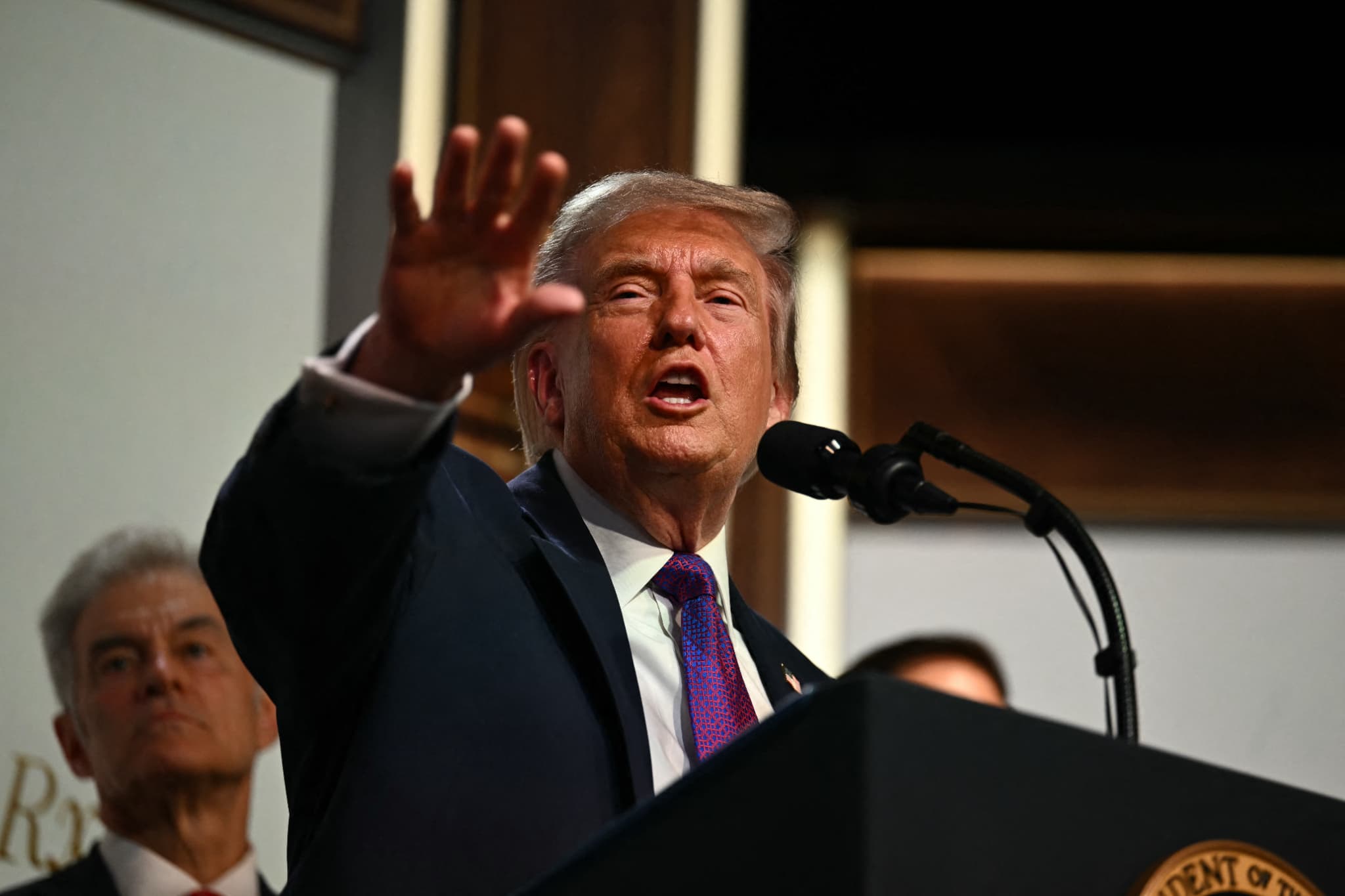 « Dieu merci il est parti ! » : Donald Trump salue la fin du « Late ...