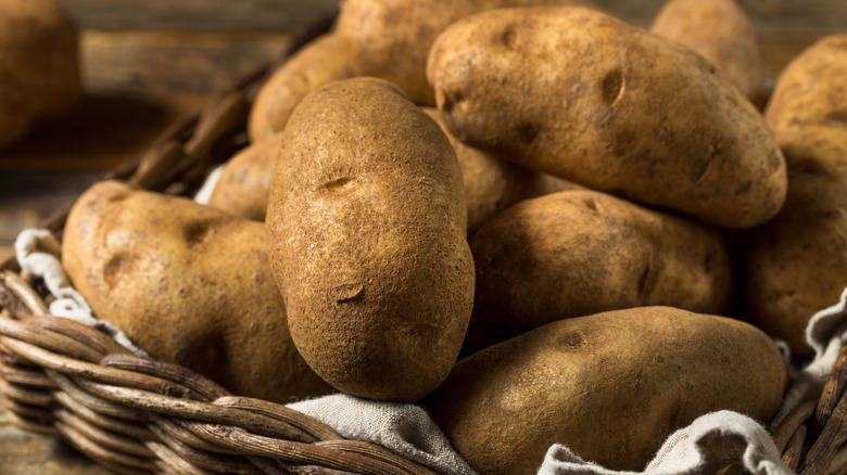 13 tips to make your baked potatoes taste like they came from a restaurant