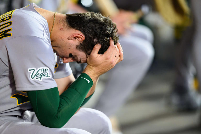 Ginn loses no-hitter in 9th and then the game when Neto's 2-run homer ...